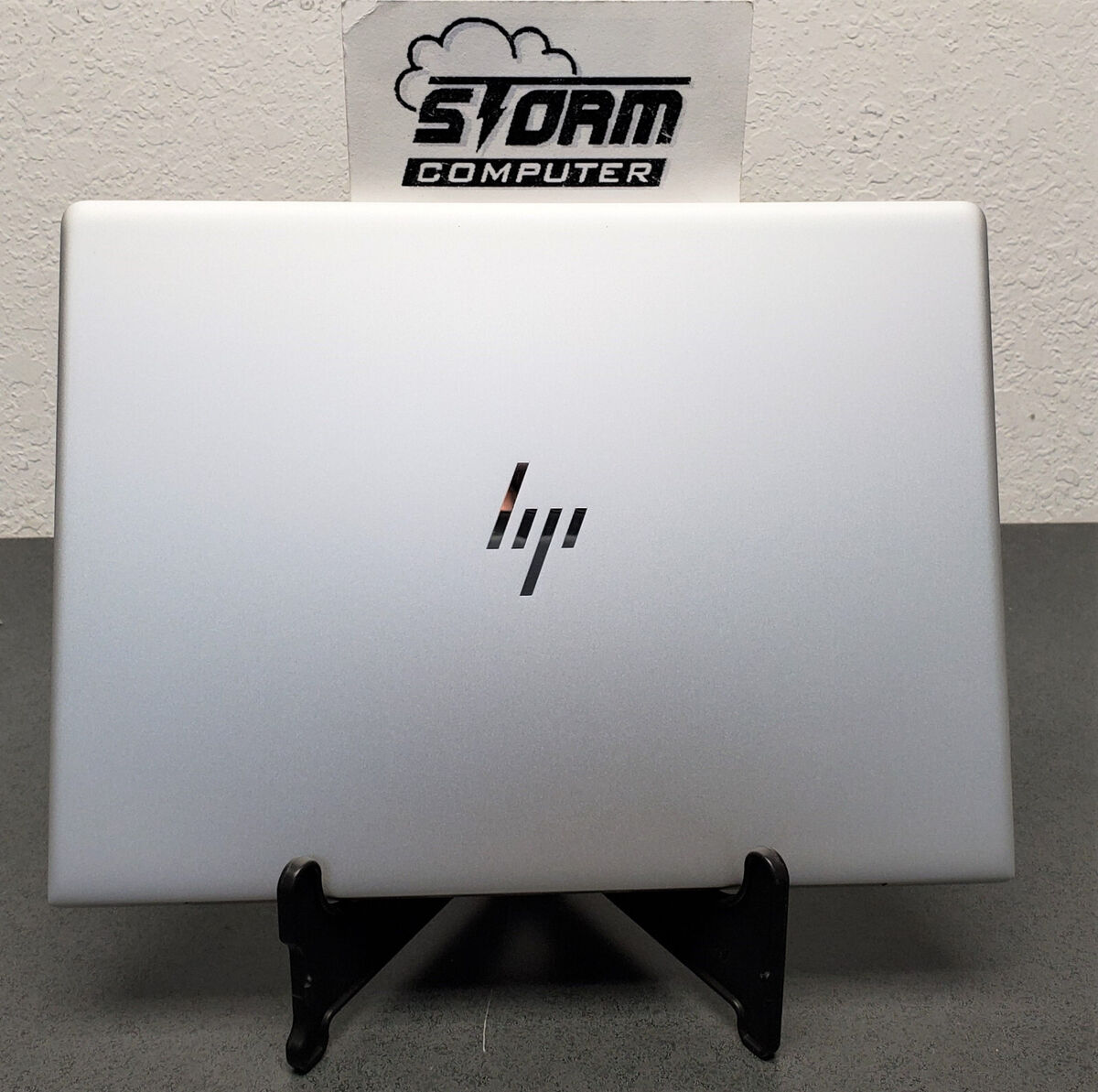 HP EliteBook 735 G6 AMD Ryzen 3 Pro 3300 4GB 128GB SSD M.2 HP EliteBook 735 G6 AMD Ryzen 3 Pro 3300 4GB 128GB SSD M.2