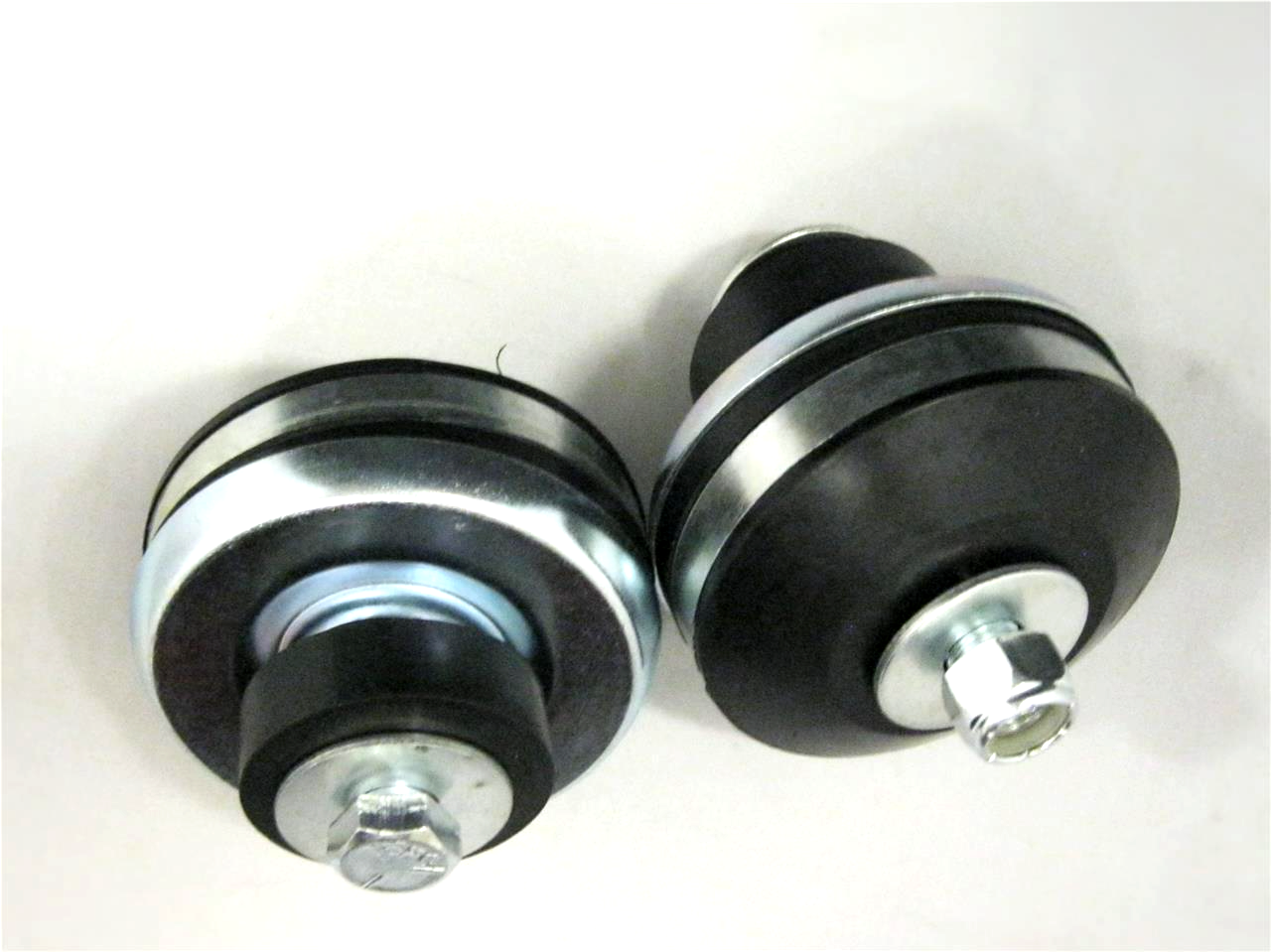 1932-1953 Ford Engine Biscuits Flathead Motor Mounts Universal Early ...