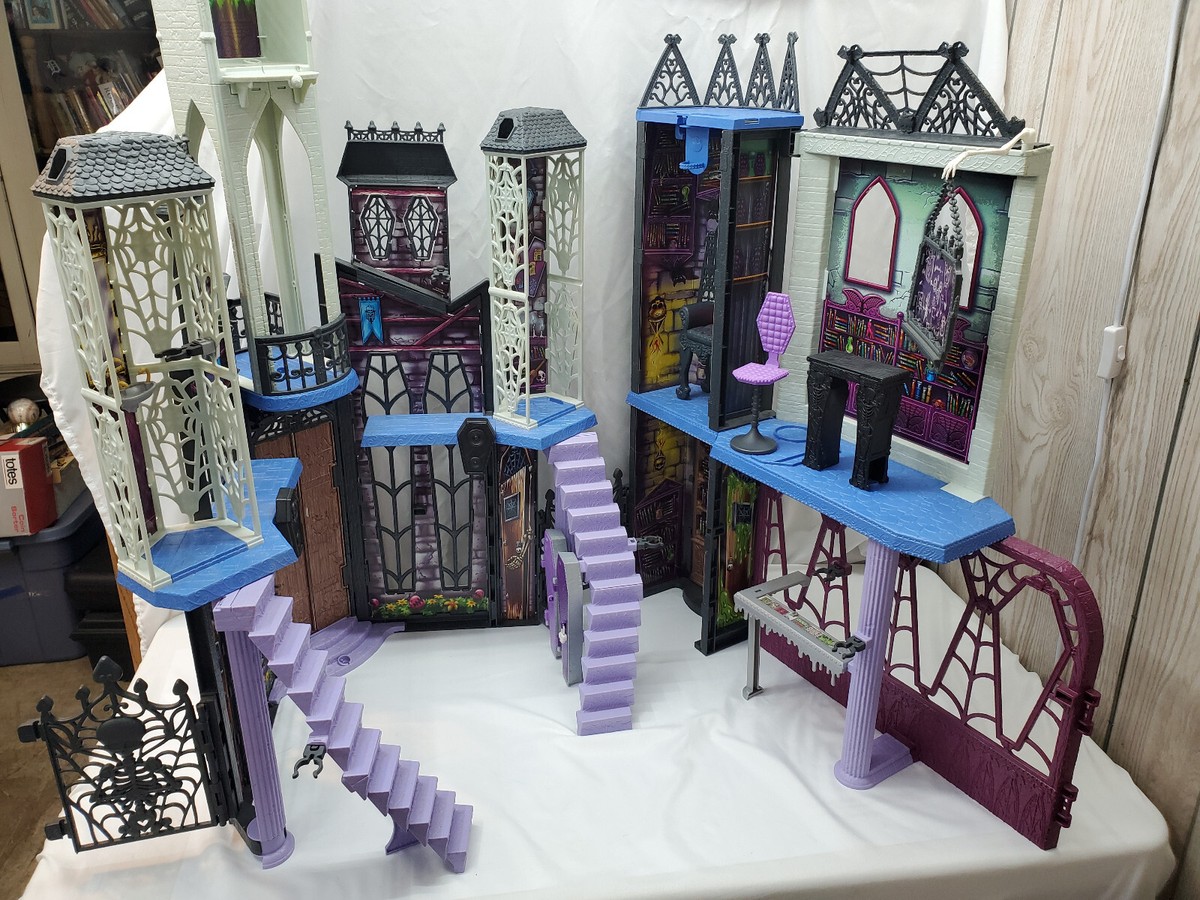 Monster High Doll House Monster High Haunted High School Doll House