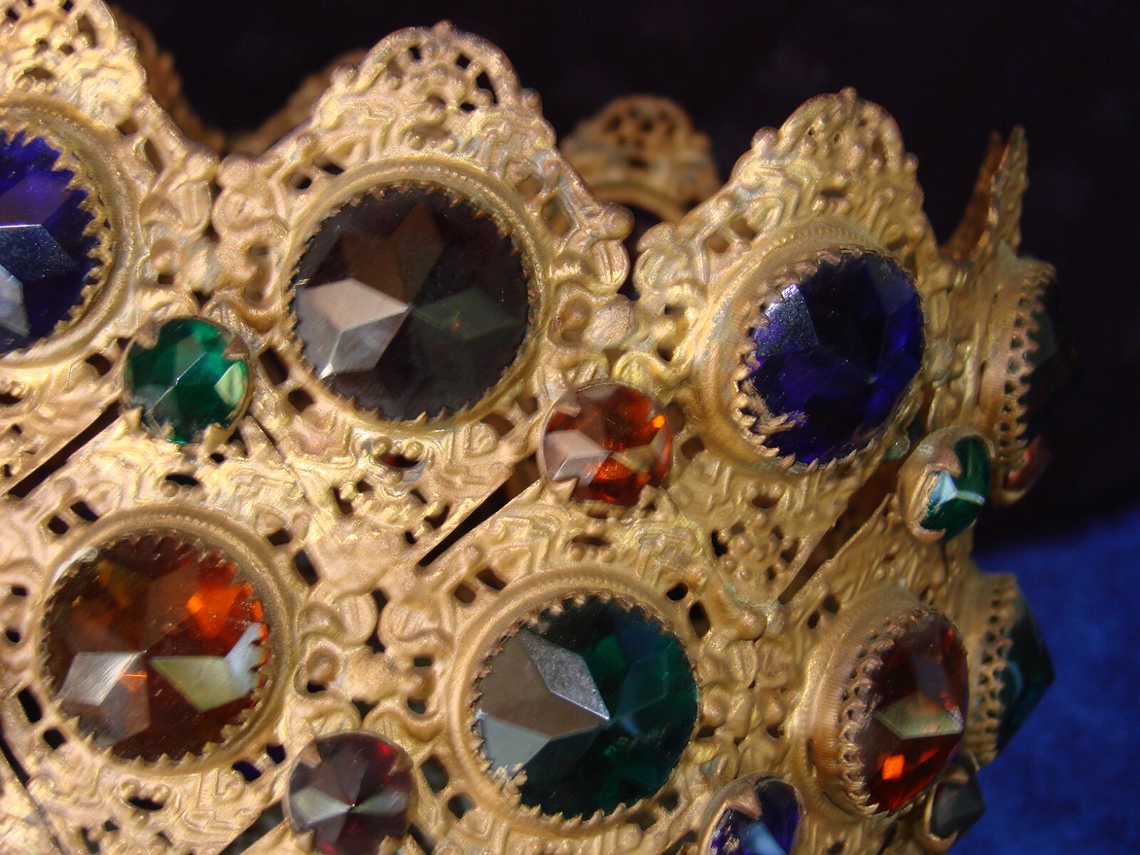 Victorian era JEWELED LAMP SHADE, 84 jewels on this RARE BEAUTY | eBay