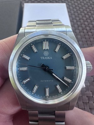 Traska Commuter 36mm NO DATE Mint Condition 2025 Quick Adjust Clasp ...