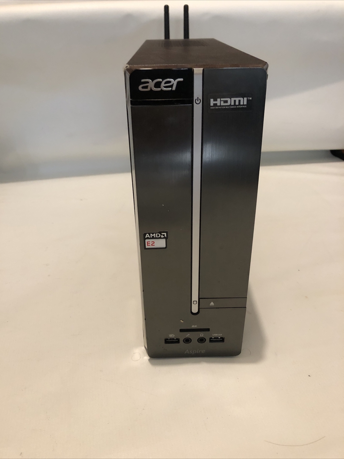 Acer Aspire XC-115,AMD E2-6110 APU Radion R2 Graphics 1TB SSD,8GB Ram ...