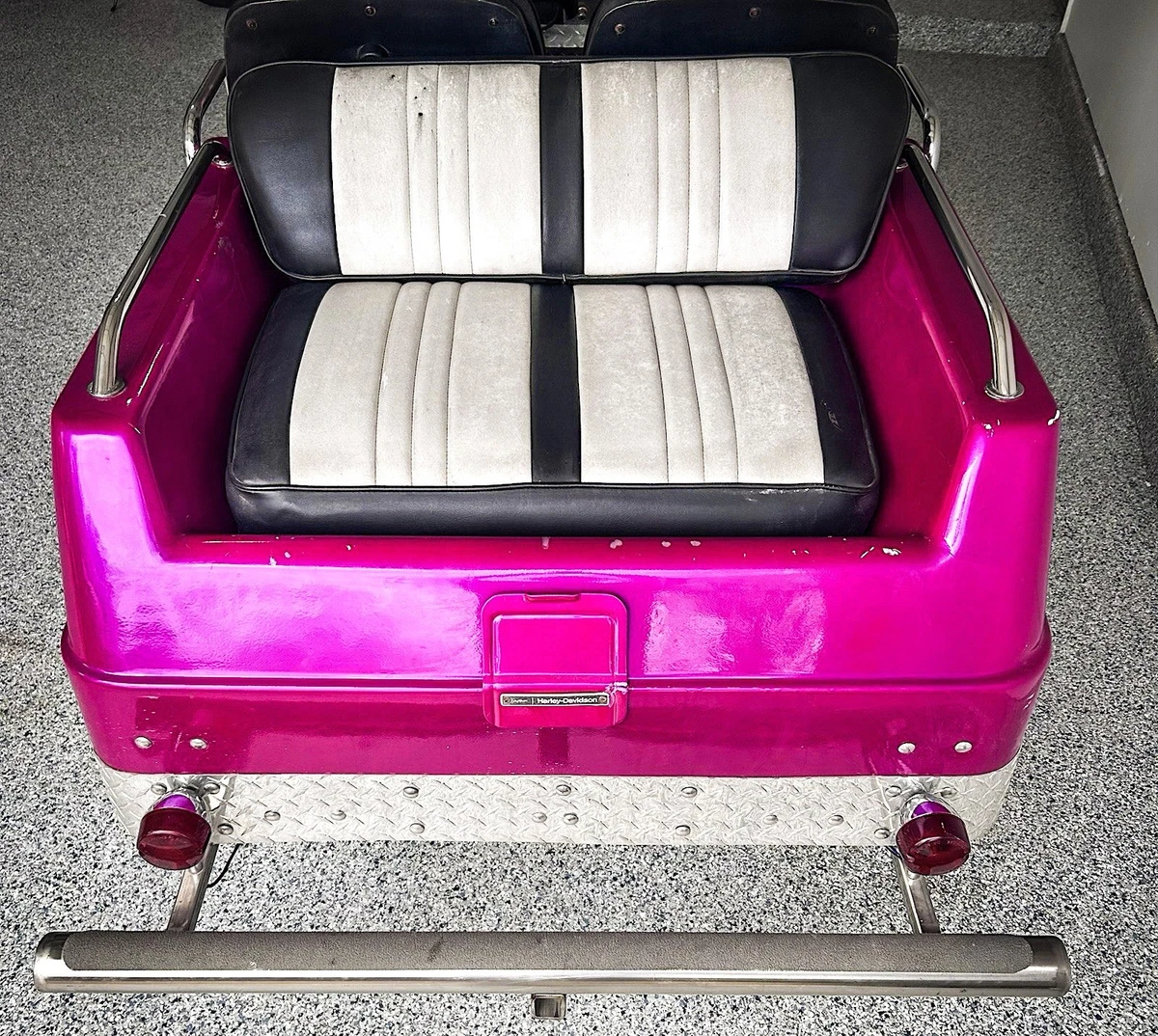 Harley-Davidson Golf Cart Epitomizes ’70s Kitsch