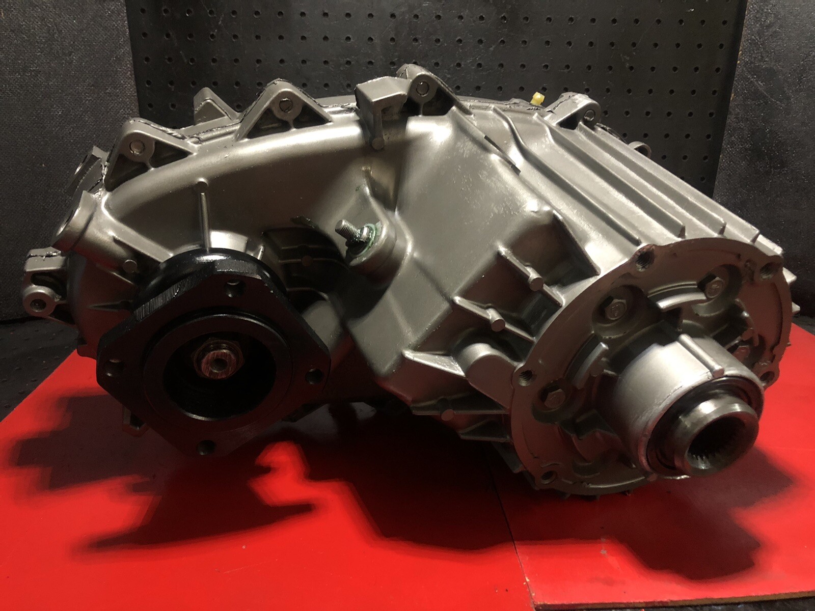 1981-1986 Chevy GMC Np208c Transfer Case 27 Spline Input ASSY #14020891 ...