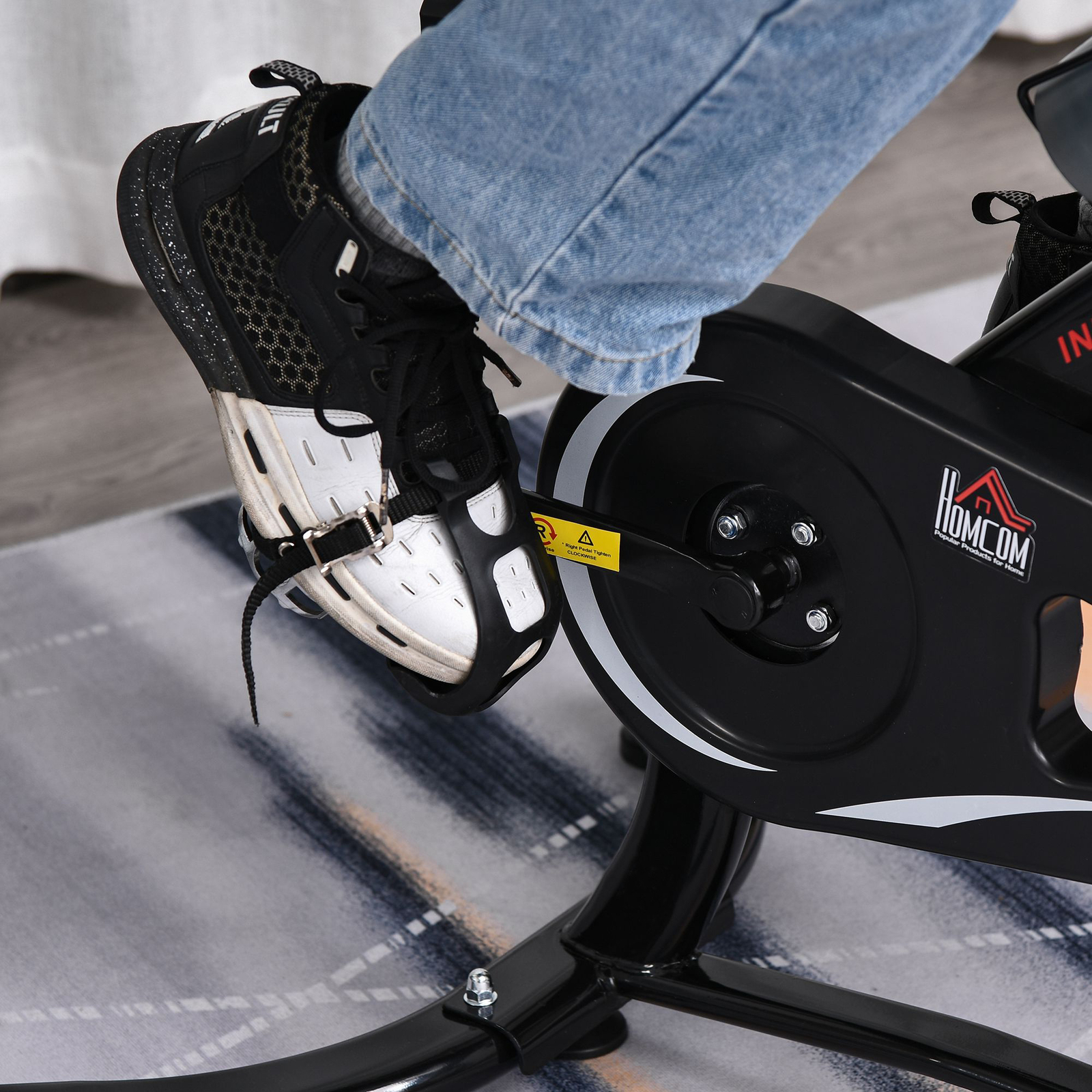 HOMCOM Exercise Training Bike Indoor Cycling Bicycle Trainer LCD ...