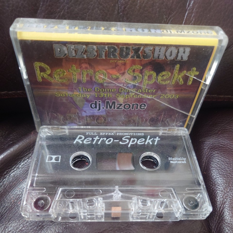 M-Zone Dizstruxshon Retro Spekt 13-09-2003 Rave Techno Uprising ...