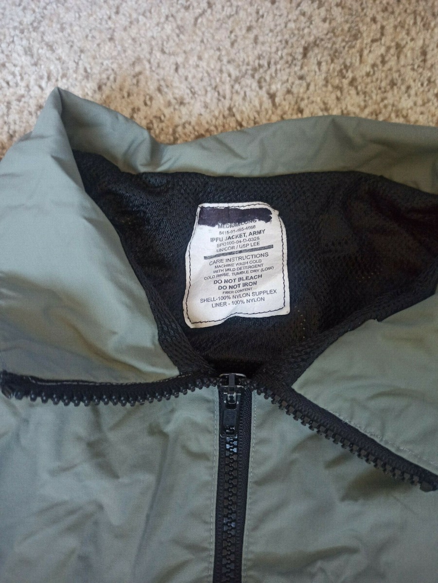 US Military Issued Army IPFU PT Pants & Jacket set Medium US Military Issued Army IPFU PT Pants & Jacket set Medium