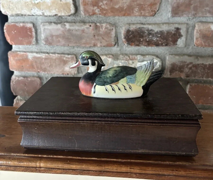 Wooden Trinket Box With Picture Of Ducks