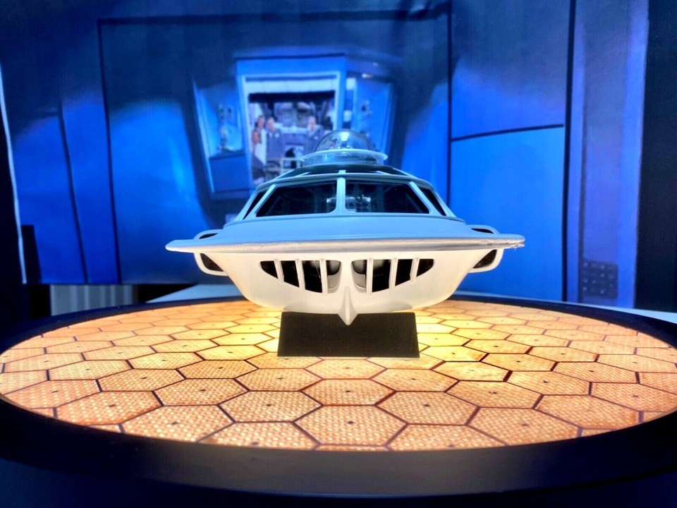 moebius Fantastic Voyage PROTEUS kit Base translight print model star ...