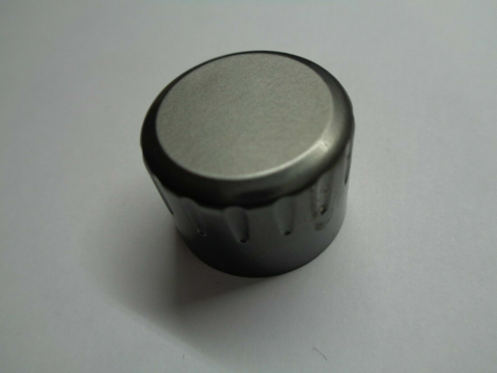 NEW Genuine Suzuki ALTO Radio Knob Button Volume Stereo Tuner Power ...
