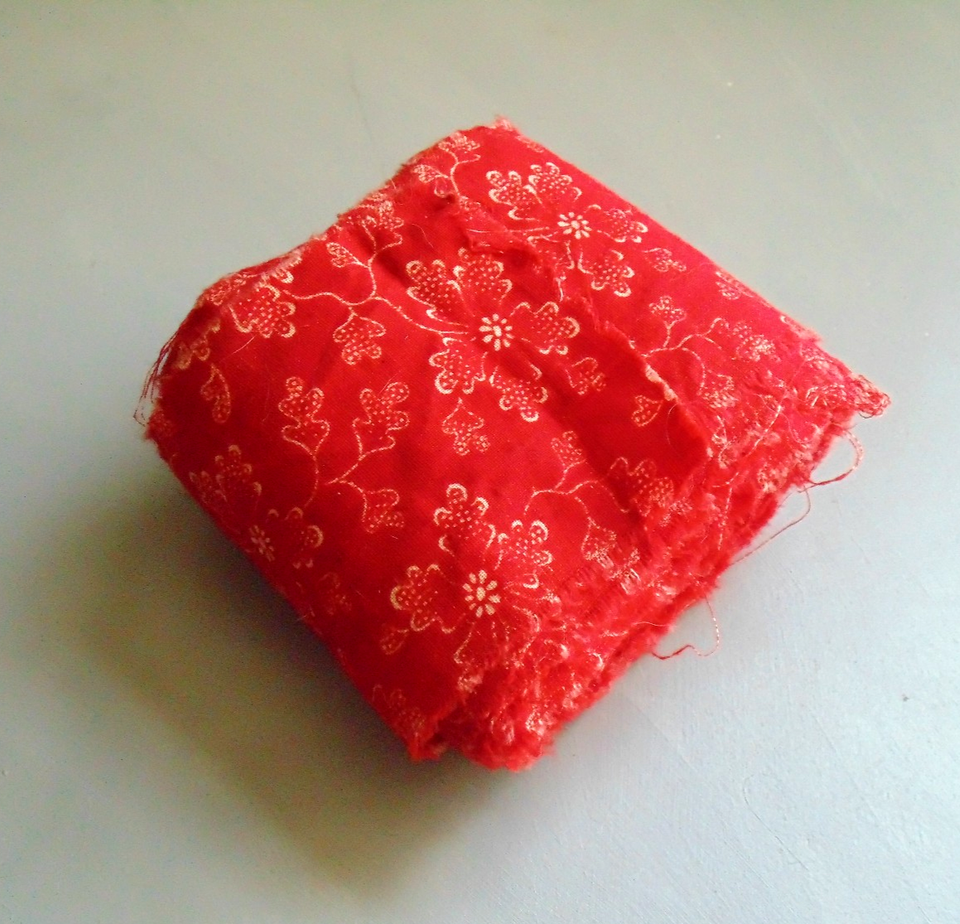 Antique Red Calico Fabric cOTTON 14 YARD X 3 INCH STRIP plus remnant | eBay