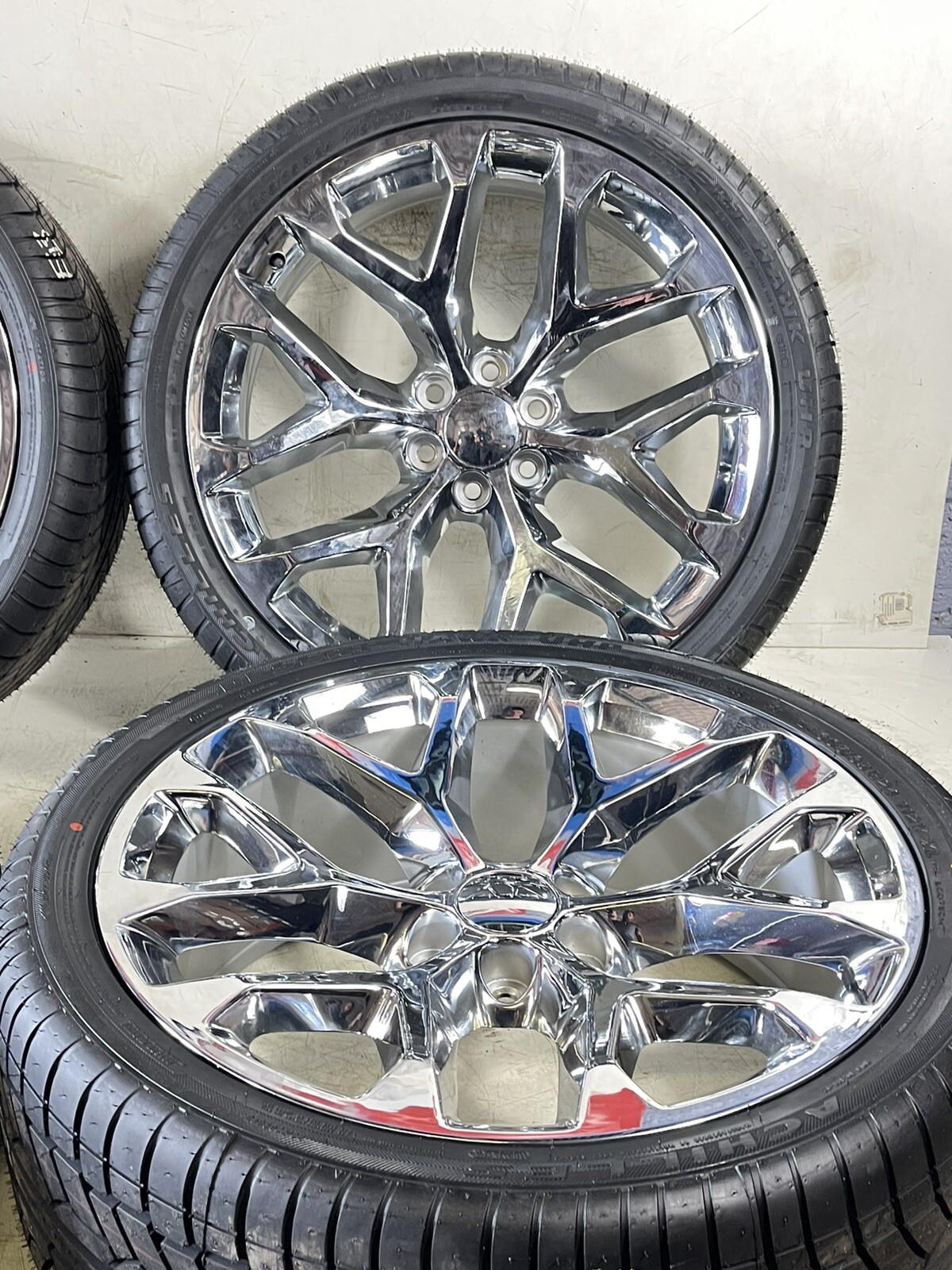 24” SNOWFLAKE CHROME WHEELS RIMS MT TIRES CHEVY SILVERADO TAHOE GMC ...
