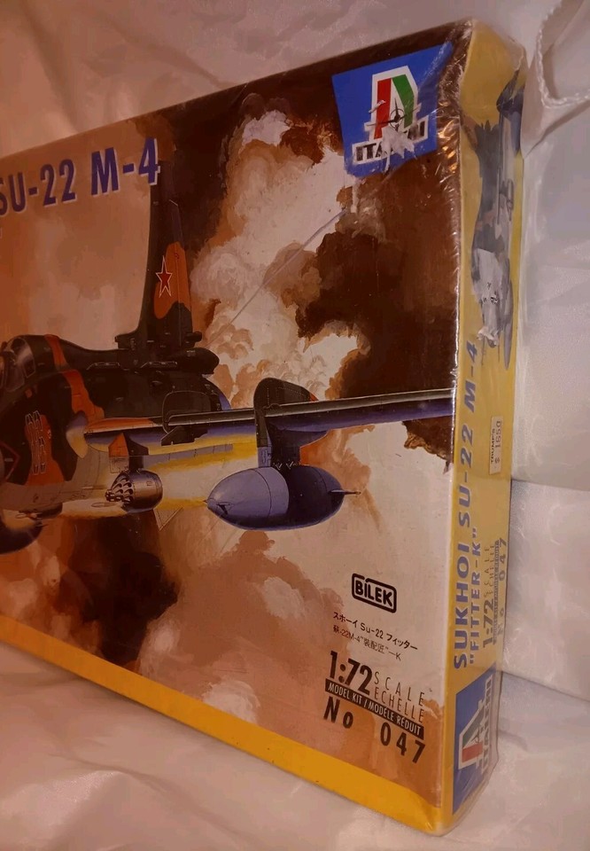 Italero 1:72 Scale SUKHOI SU-22 M-4 "FITTER-K" Model Kit No 047 | eBay