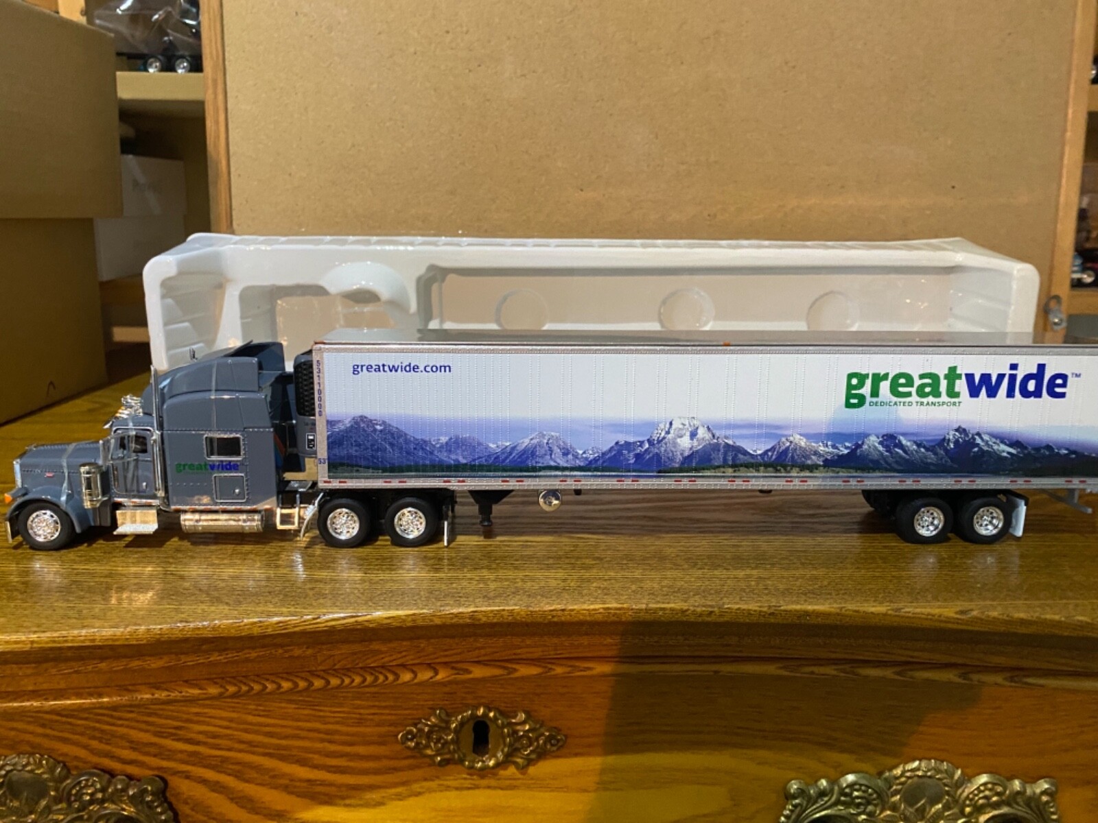 NEW 1/53 TONKIN 379 PETERBILT & 53 FT. REEFER TRAILER “GREAT WIDE ...