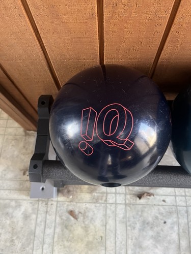 USED Storm IQ Tour Edition 15lbs Bowling Ball | eBay