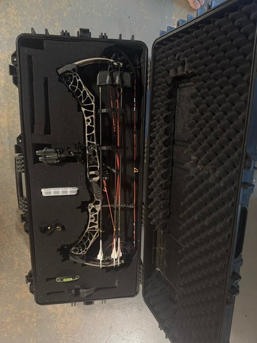 Mathews V3X 33 - Left Hand - 70lbs - 30" RTH Package - Loaded with ...