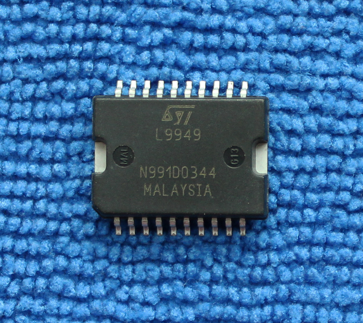 1pcs L9949 L9949TR DOOR ACTUATOR DRIVER HSOP20 | eBay