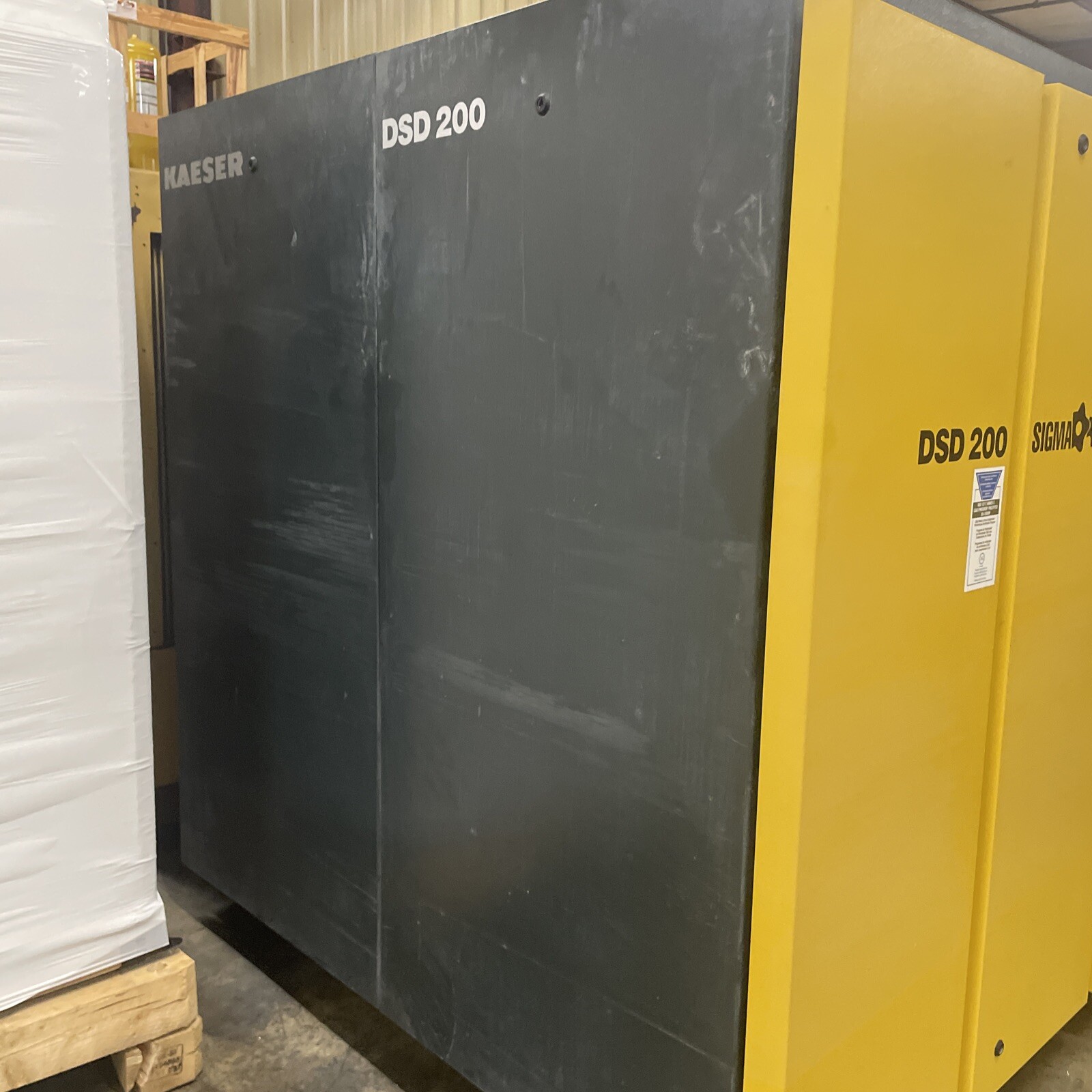 Kaeser DSD 200 Rotary Screw Air Compressor 200HP Air Cooled Sigma ...