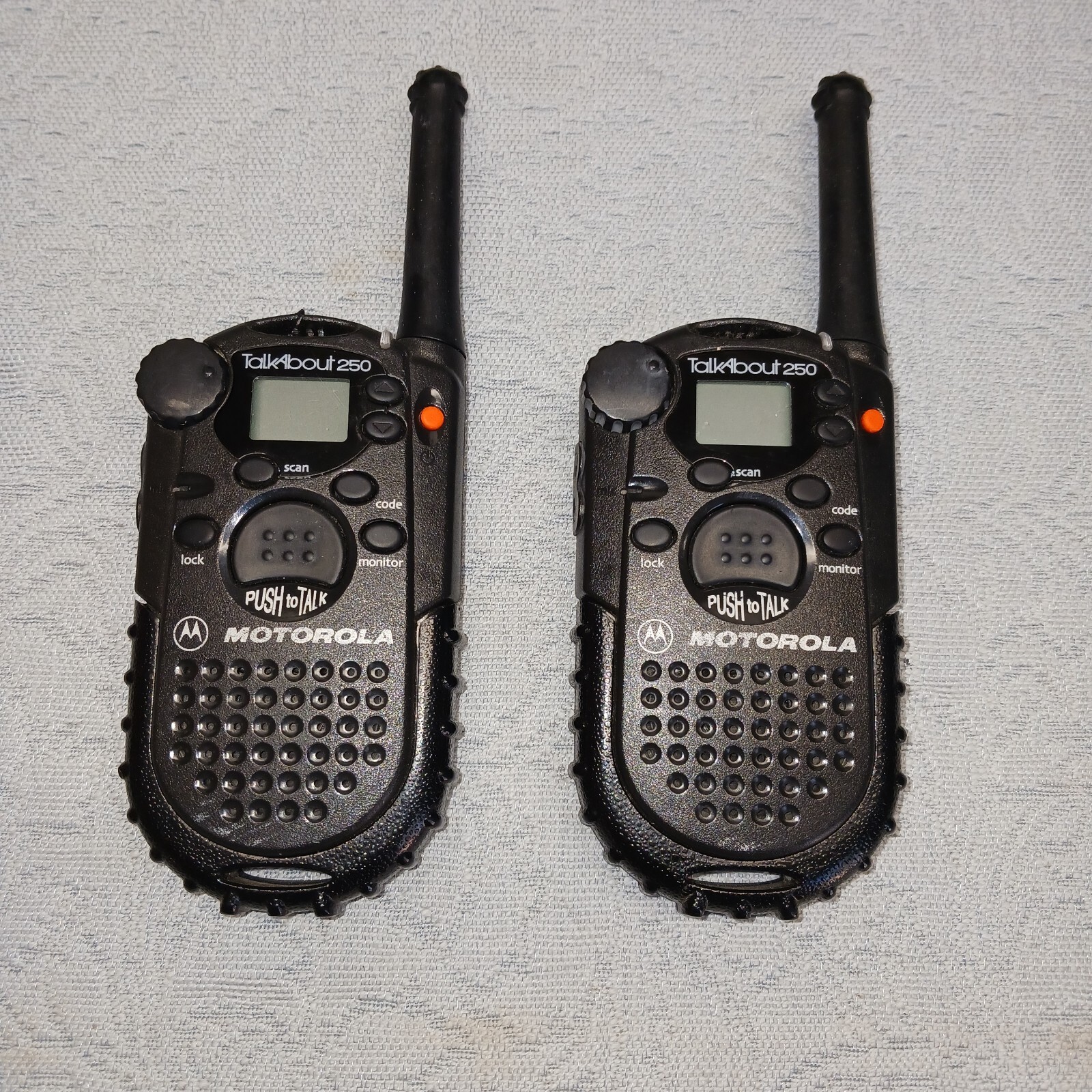 2 Motorola Talkabout 250 Walkie Talkies with Channel Scan and Lock ...