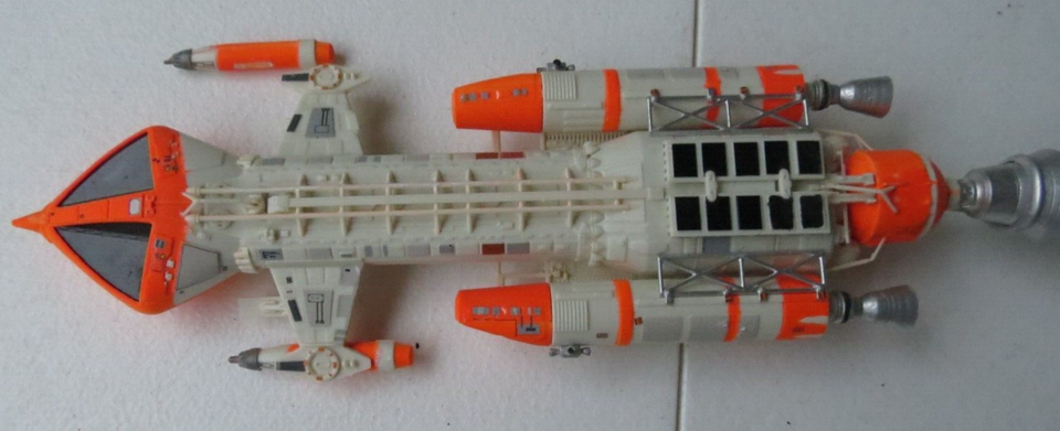 Space: 1999 Hawk Mark IX Fighter Model Kit MPC 1/72 Scale | eBay