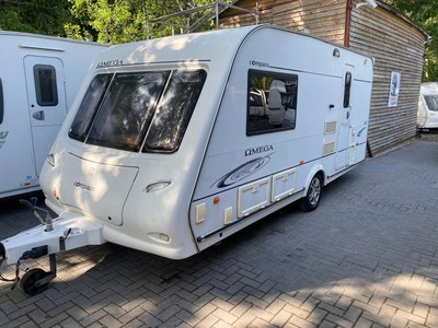 COMPASS OMEGA 482 - 2009 - 2 BERTH - END WASHROOM - MOVER & AWNING ...