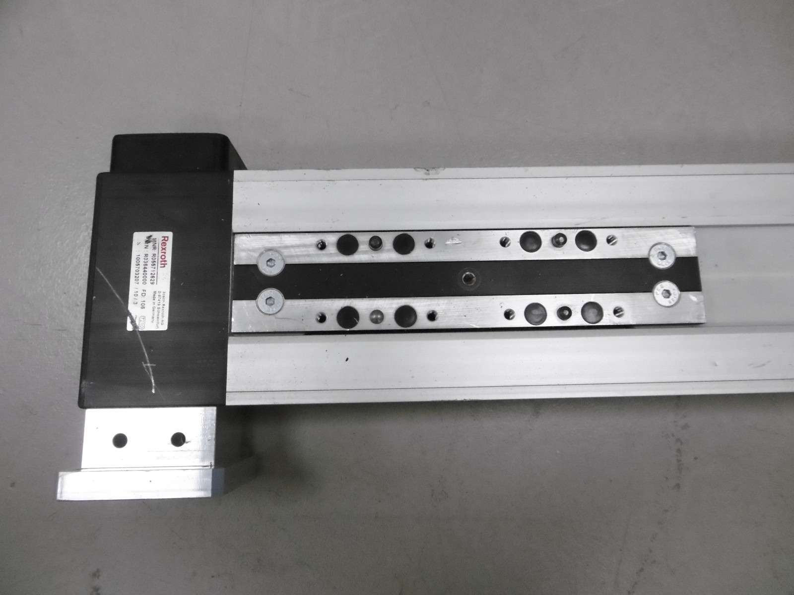 Bosch Rexroth Linear Compact Module R036440000 Länge 82cm | eBay