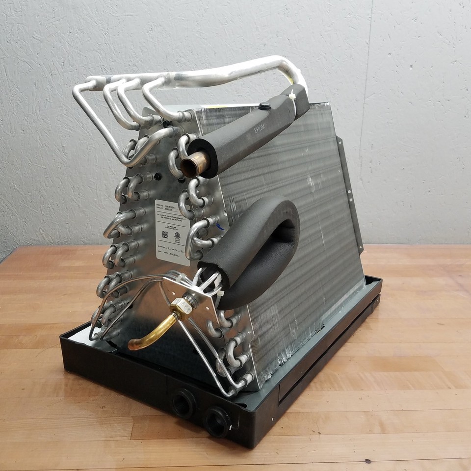 Goodman CAUF1824A6DB Uncased Evaporator Coil, Downflow/Upflow, 450 PSIG ...