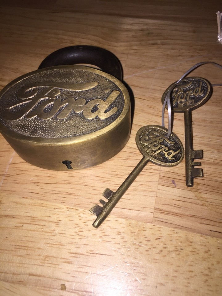 Ford Padlock Key Lock Auto Truck Car Lot Mustang F150 Collector GIFT ...