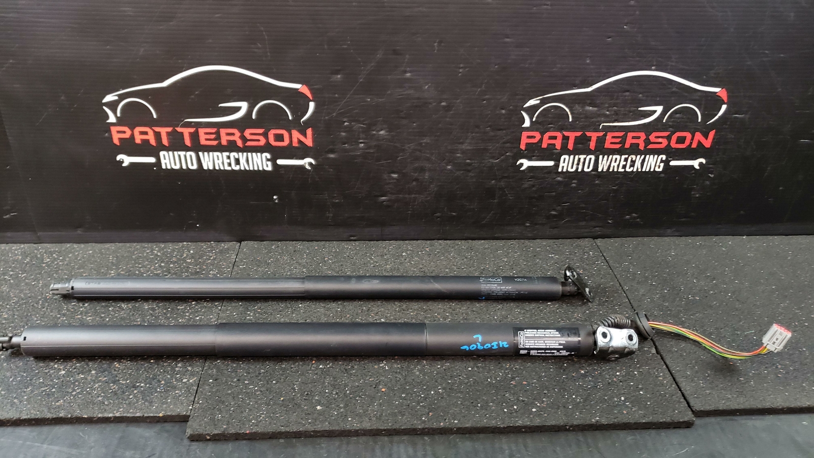 2014 FORD ESCAPE SET OF REAR POWER LIFTGATE SHOCK STRUT | eBay