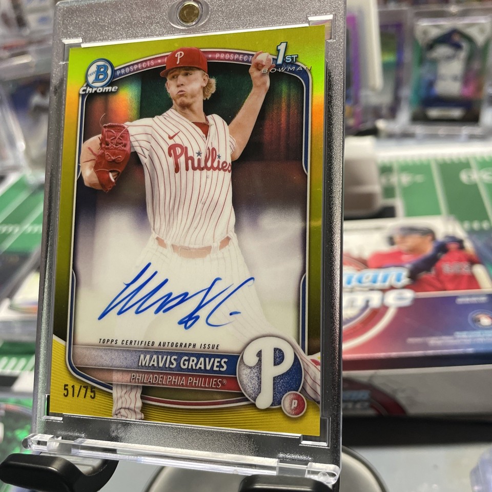 2025 Bowman Chrome Mavis Graves 1st Auto Yellow Refractor 51/75 ...