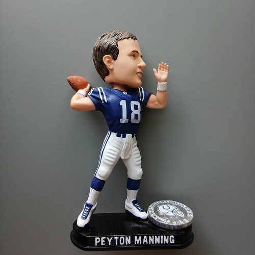 Peyton Manning Forever Collectibles 'Legends Of The Field' Bobblehead ...