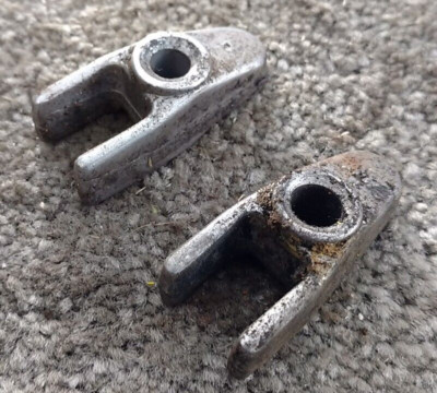 Genuine Mercedes 220 270 320 CDI Fuel Injector Bracket Clamp OM611 ...