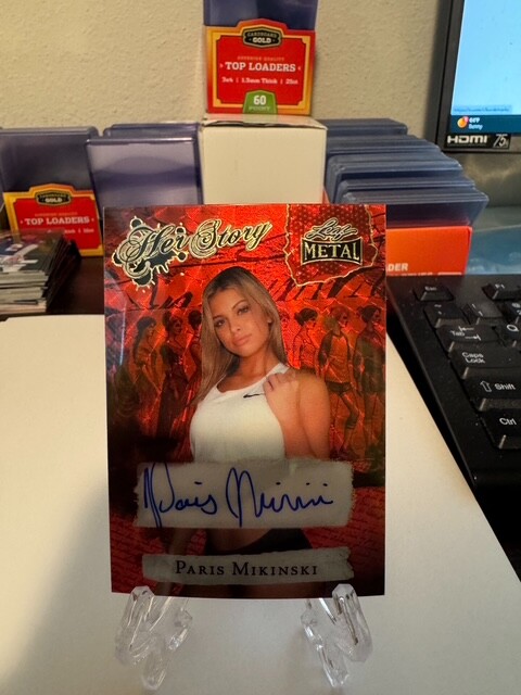 Paris Mikinski 2024 Leaf Metal Women Of Sports Red Flood Vinyl Auto 1/1 ...