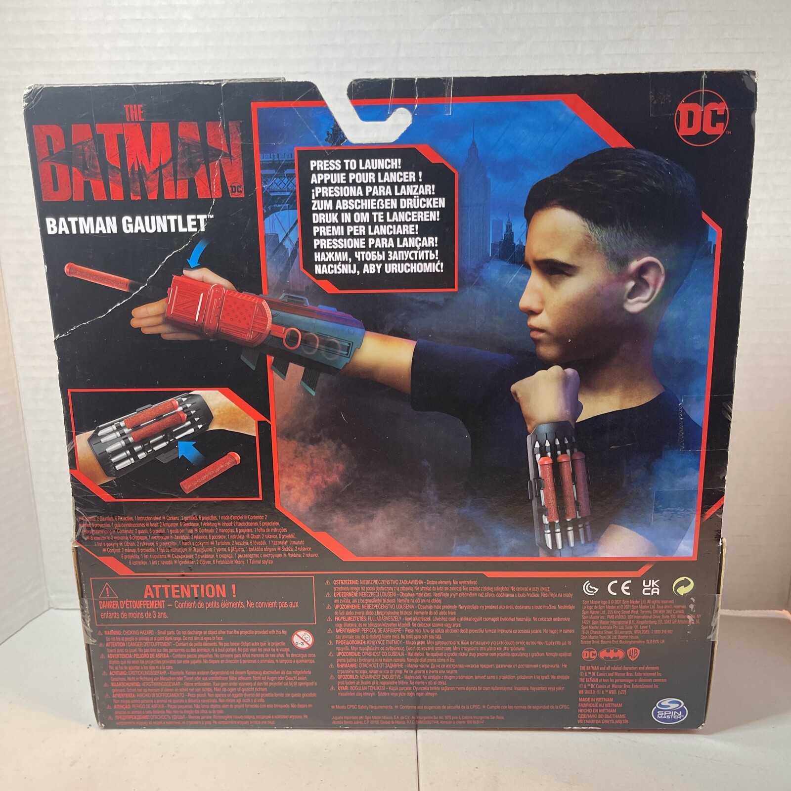 DC The Batman Gauntlet w/Launcher-Interactive Toy-The Batman Movie Collectible | eBay