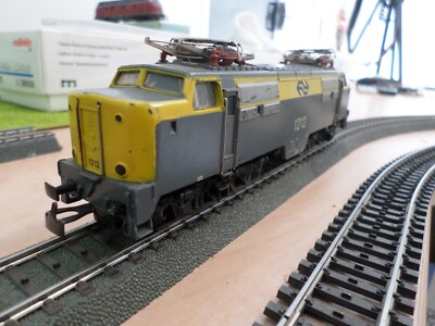 Marklin 3055 HO Electric Locomotive, 3 Rail, Analogue | eBay
