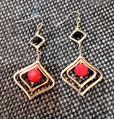 Red & Black Bead Gold Tone Dangle Earrings | eBay
