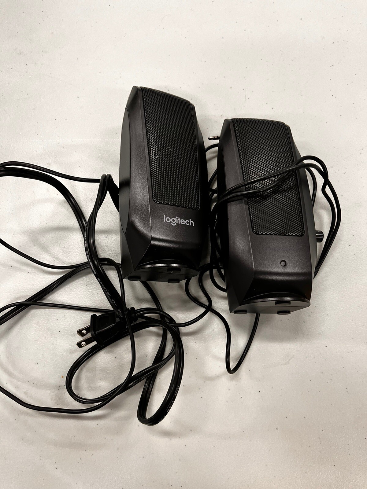 Logitech S120 - 4.4 Watt - 2.0 Stereo Speakers Black (980-000309) For ...