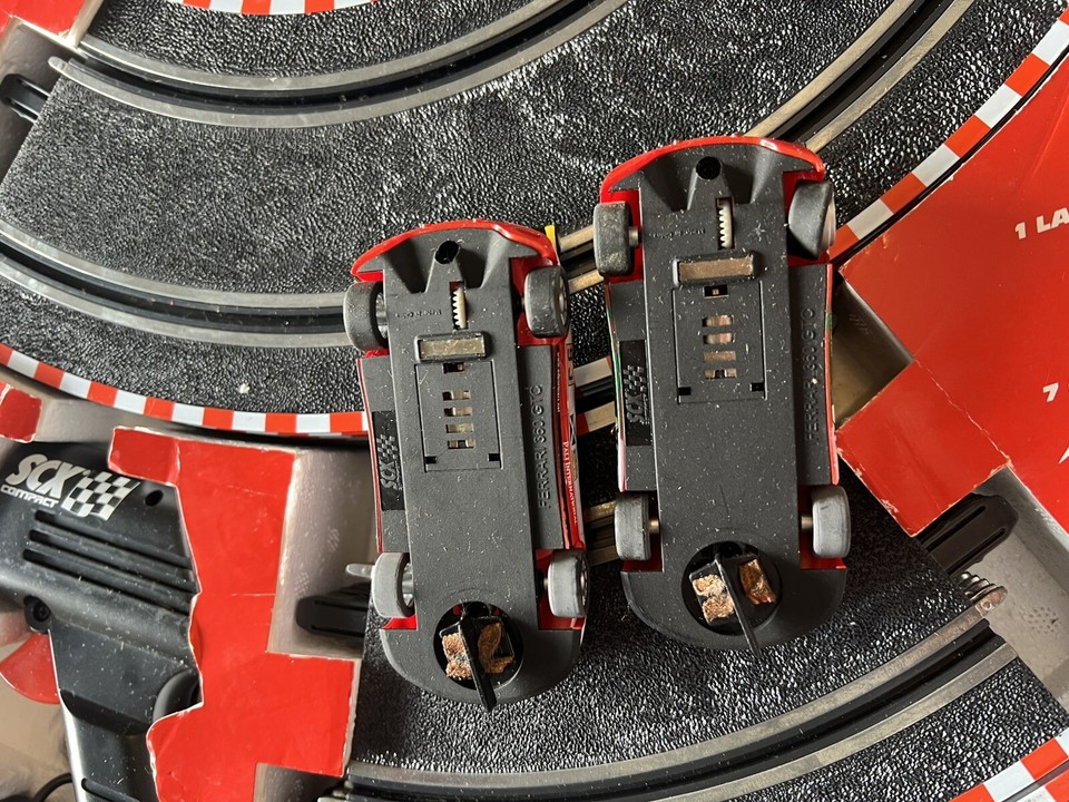 2009 SCX Compact GT Racing Ferrari Car Slot Track Box Set 1:43 Target ...