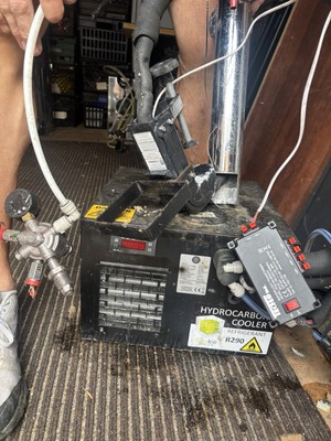 BOOTH BRANDLES SINLE LINE SUB ZERO BEER COOLER UNDER COUNTER SHELF ...