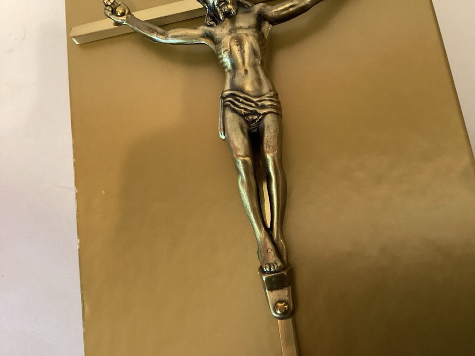 INRI CRUCIFIX BRONZE TONE METAL 10" Original Box LO510 WALL HANGING | eBay