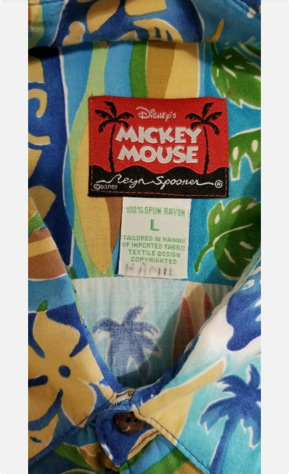 REYN SPOONER Disney Mickey Mouse & Friends Surfing Ra… - Gem