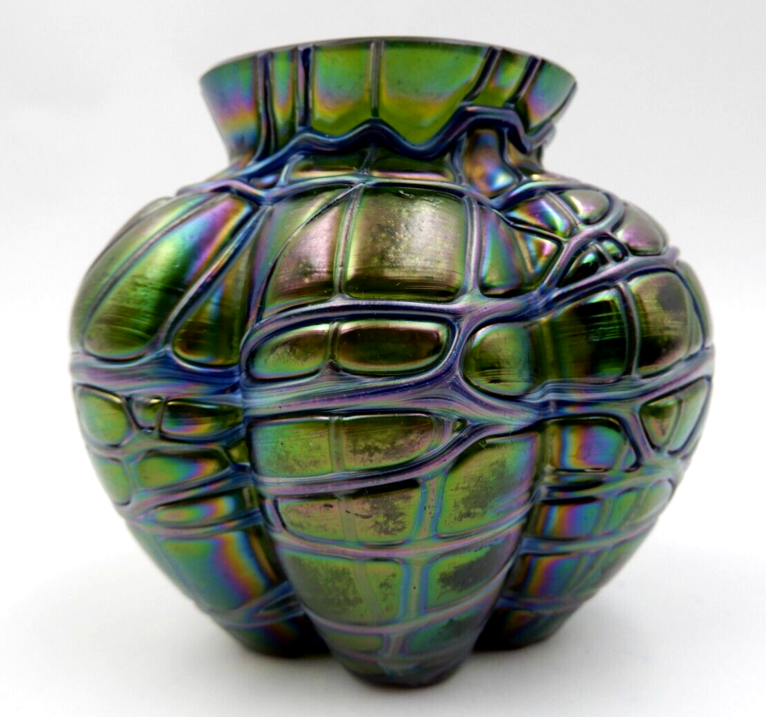 VINTAGE CZECH LOETZ KRALIK PURPLE GREEN IRIDESCENT ART GLASS VASE | eBay