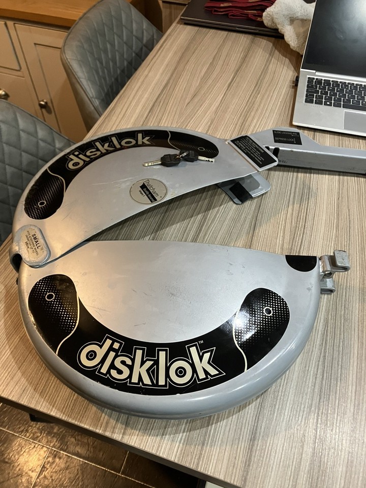 Disklok Steering Wheel Lock - Small - 2 keys | eBay UK