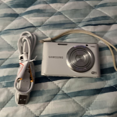 Samsung ST-Series ST150 F 16.2MP 5x Wi-Fi Digital Camera , 3 ...