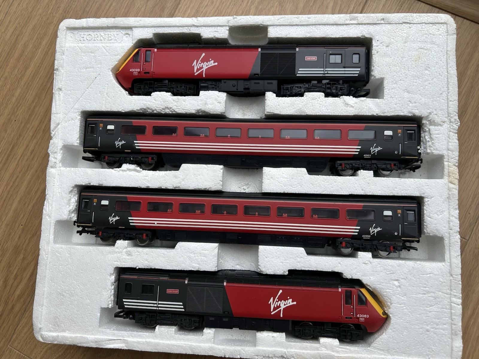 Hornby HST InterCity 125 Class 43 Virgin Train Set OO Gauge - VGC | eBay UK