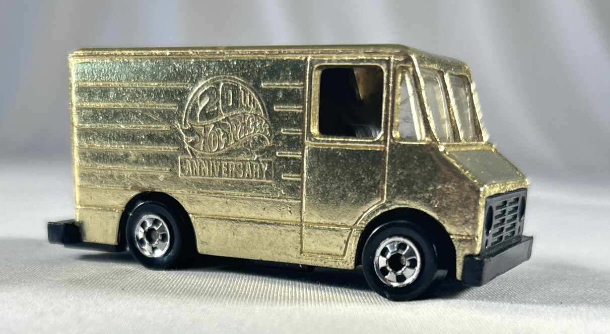 1988 Hot Wheels 20th Anniversary Gold Chrome Combat Medic Blackwall ...