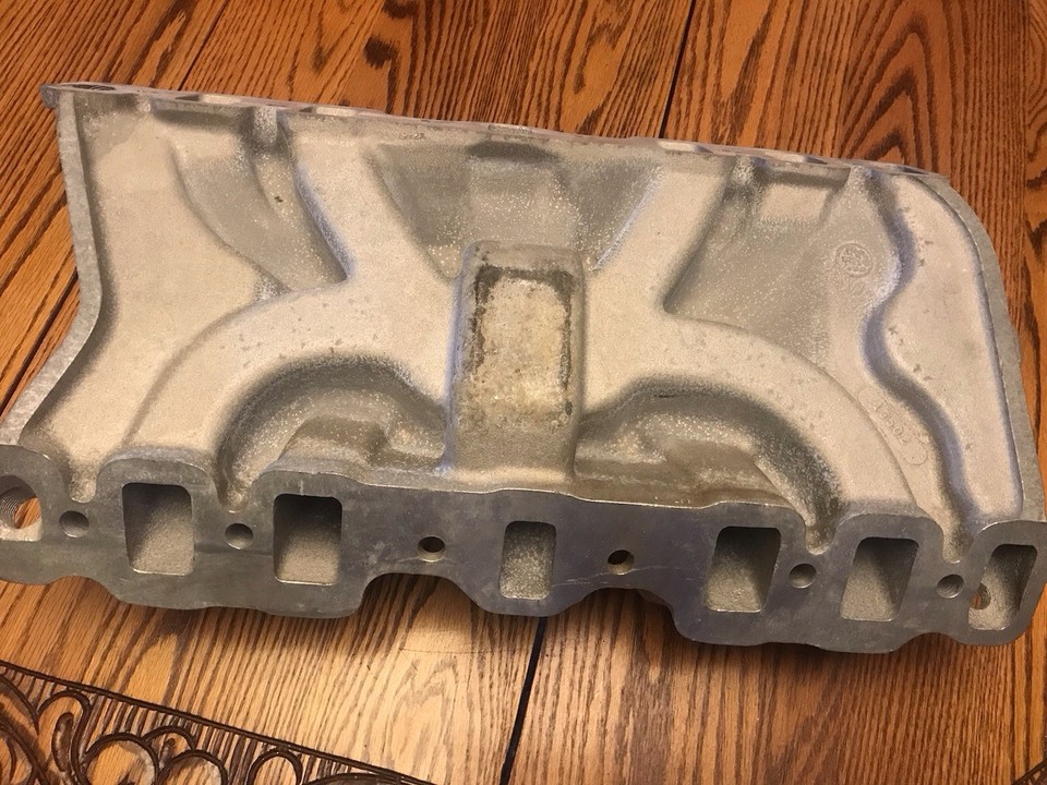 Edelbrock Intake Manifold Oldsmobile 330 350 and 403 Engines 7111 | eBay