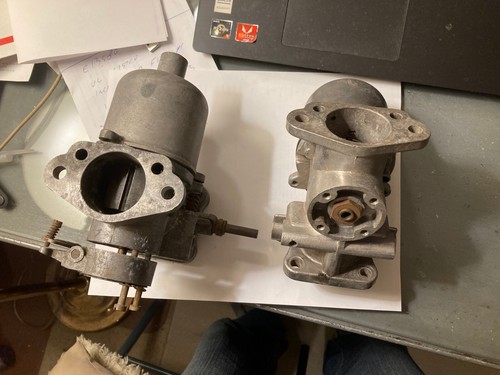 2 Jaguar SU HD6 Carburetor Bodies Suction Chamber & Piston; Saloons ...