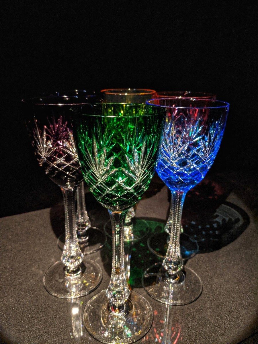 Colored Crystal Wine Glasses CRYSTAL WINE GLASSES COLOR TORNADO DESIGN