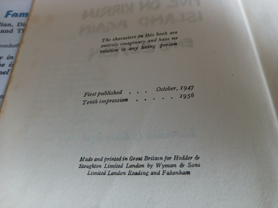 Unique feature 1956 Vintage hardback Famous Five On kirrin Island Again ...